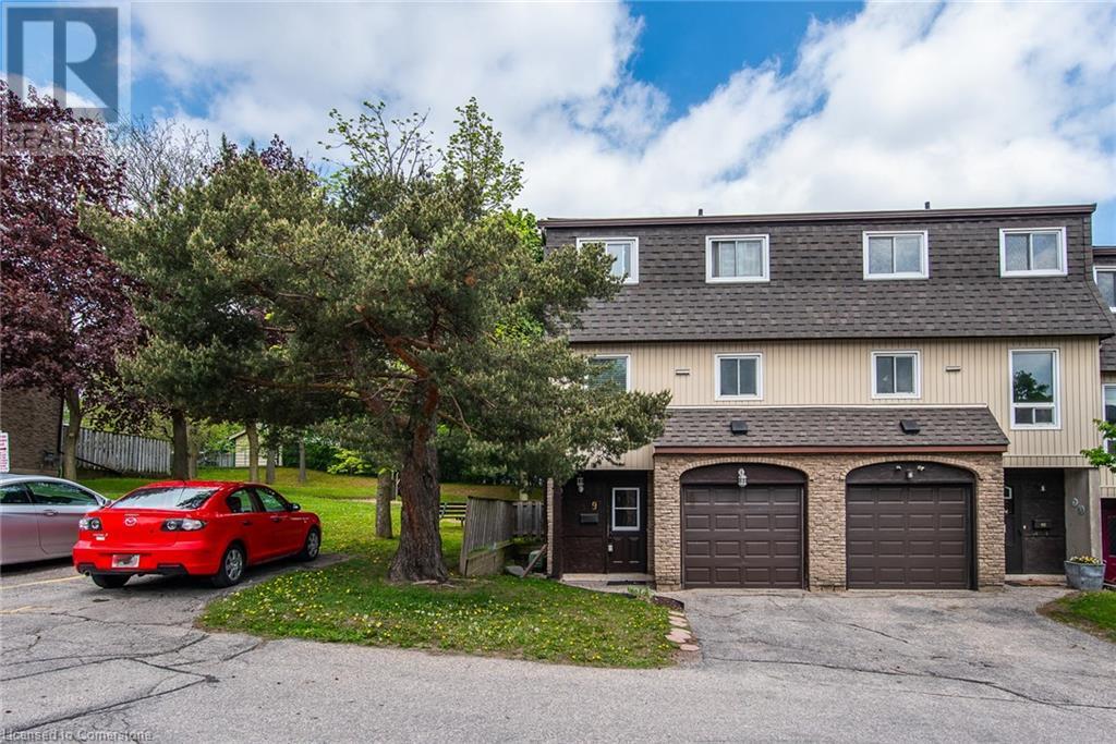 80 OLD COUNTRY Drive Unit# 9, Kitchener, Ontario N2E2E5 | REALTOR.ca