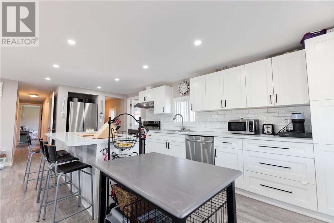 For sale: 29 Dubeau, Verner, Ontario P0H2M0 - 2122594 | REALTOR.ca