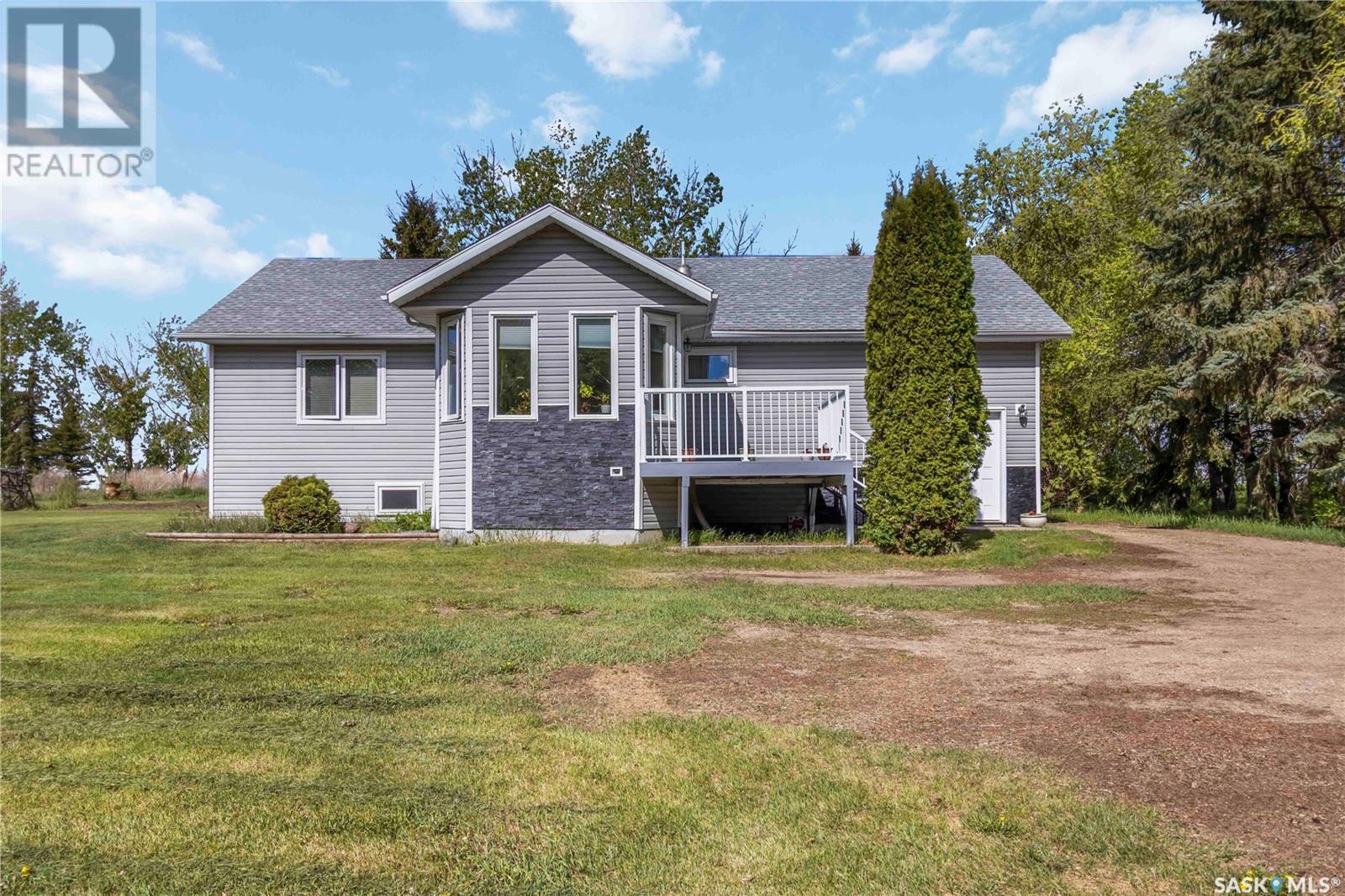 For sale: 22 Main STREET, Rosthern Rm No. 403, Saskatchewan S0K1X1 ...