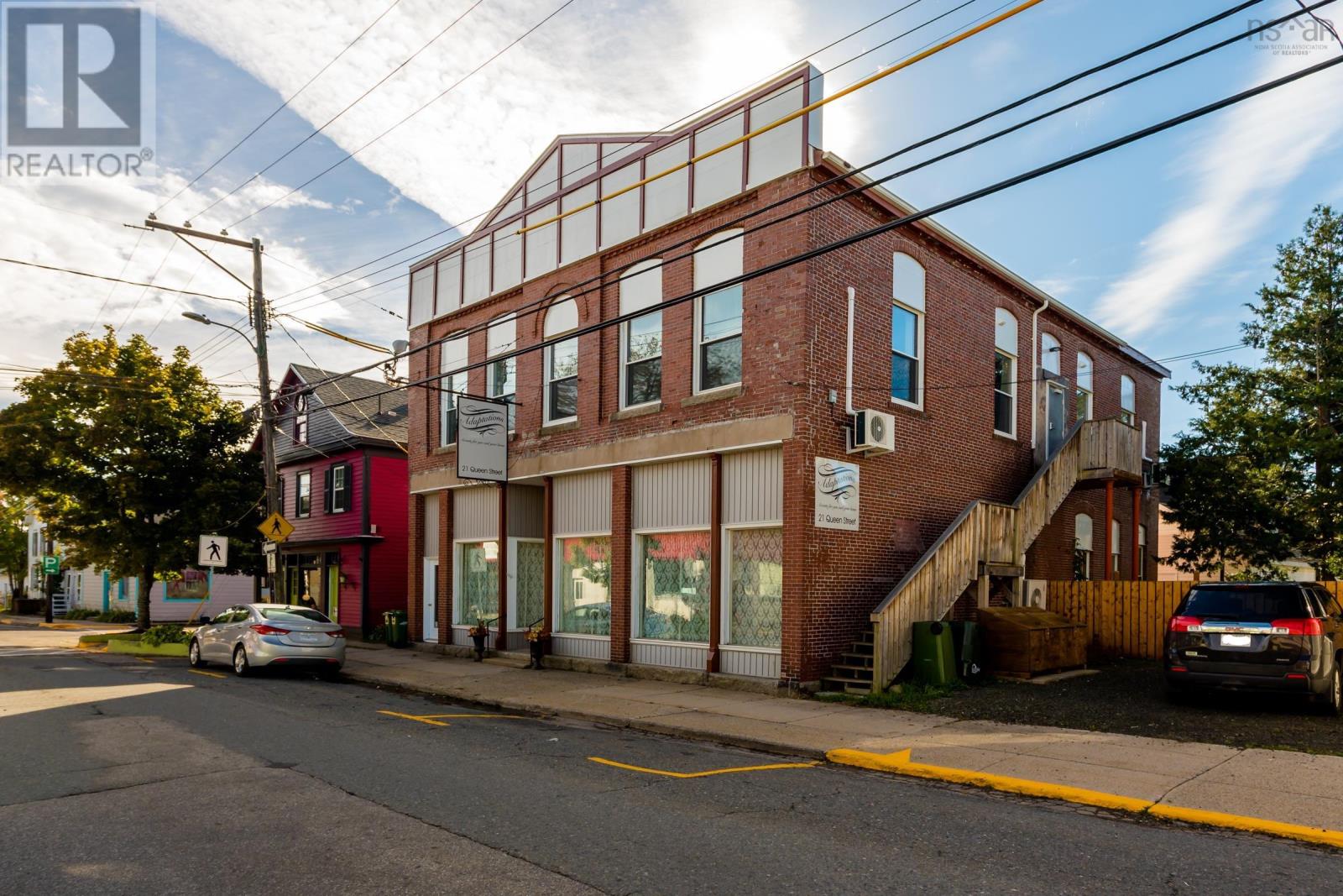 For sale: 21 Queen Street, Bridgetown, Nova Scotia B0S1C0 - 202505120 ...