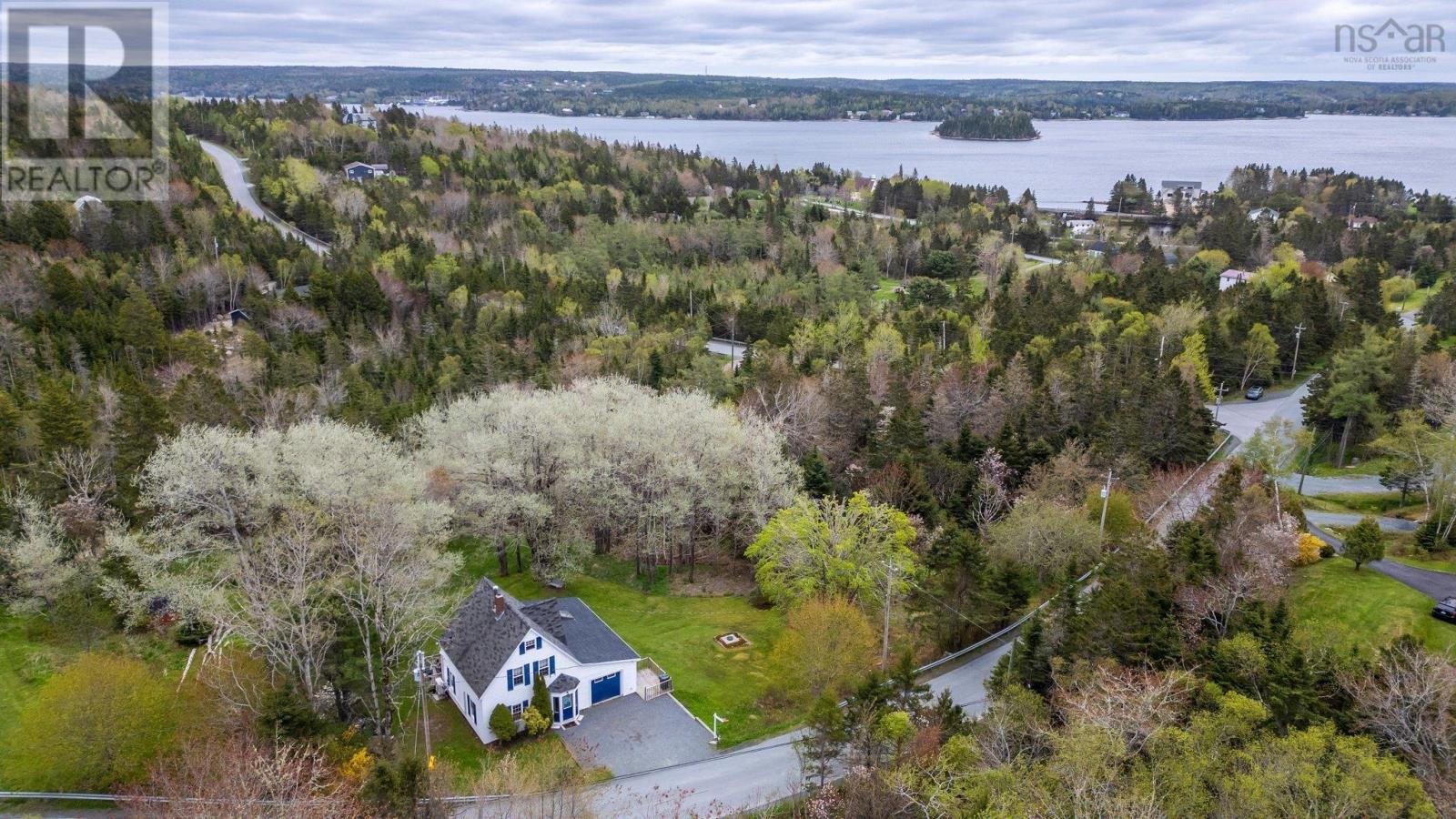 155 Island View Drive, Boutiliers Point, Nova Scotia B3Z1R9 | REALTOR.ca