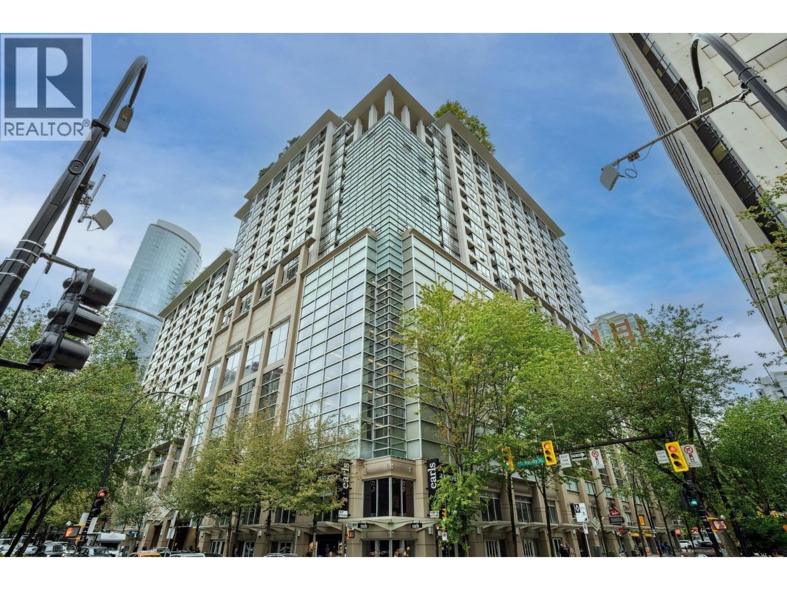 For sale: 407 933 HORNBY STREET, Vancouver, British Columbia V6Z3G4 - R3009696 | REALTOR.ca