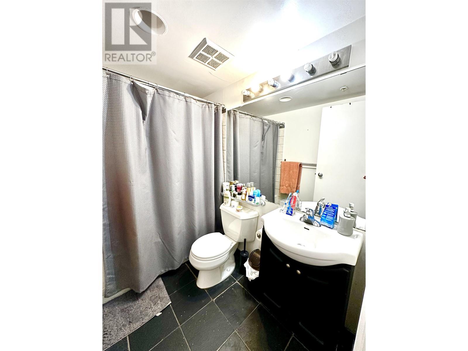 For sale: 806 1188 HOWE STREET, Vancouver, British Columbia V6Z2S8 ...