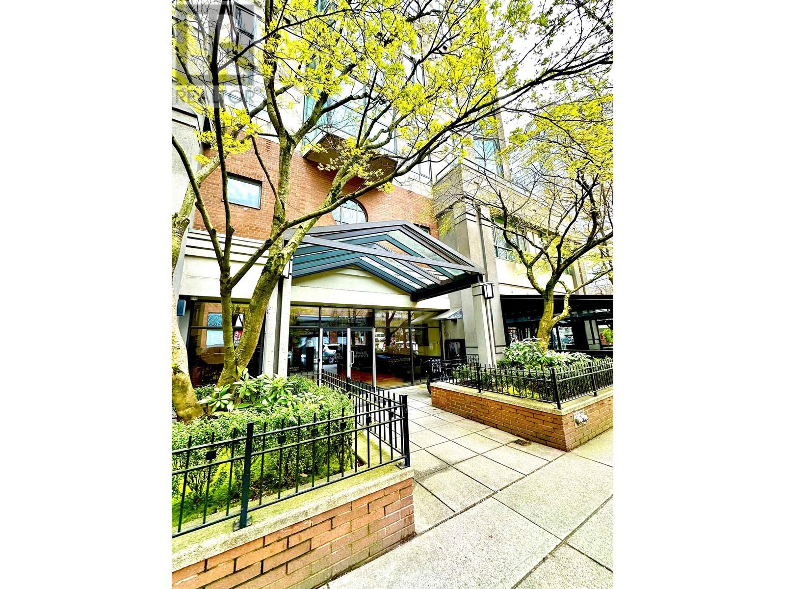 For sale: 806 1188 HOWE STREET, Vancouver, British Columbia V6Z2S8 ...