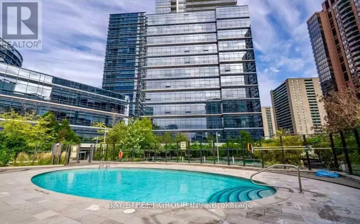 For sale: 4218 - 5 SHEPPARD AVENUE E, Toronto (Willowdale East), Ontario M2N0G4 - C12191120 ...