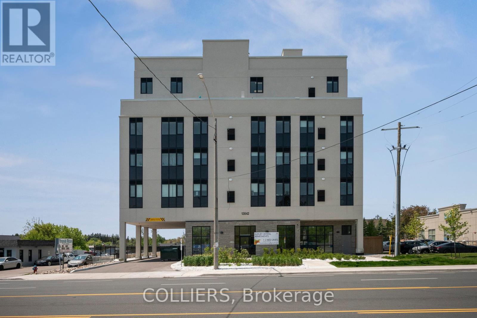 For sale: 13042 YONGE STREET, Richmond Hill (Oak Ridges), Ontario ...