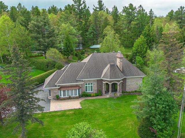 For sale: 274 Rue Dodier S., Thetford Mines, Quebec G6G4M3 - 14259261 ...