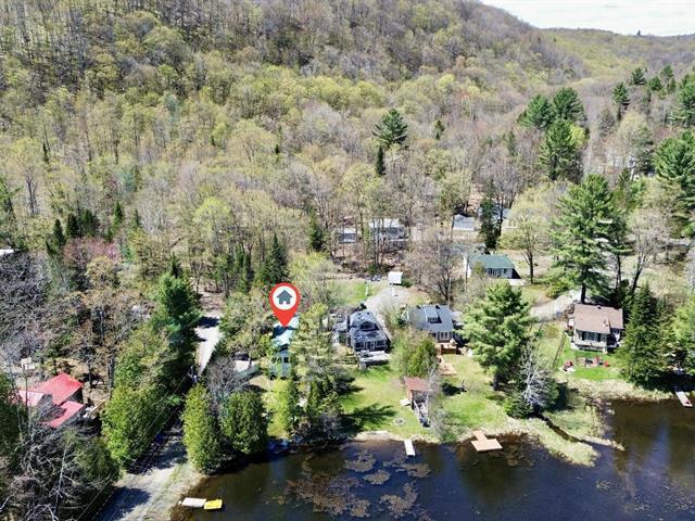 À vendre : 405 Rue du Lac-Desnoyers, Saint-Calixte, Québec J0K1Z0 ...