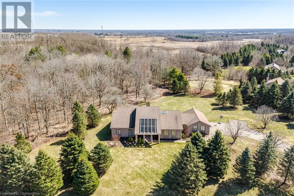 For sale: 2 STONEY BRAE Street, St. George, Ontario N0E1N0 - 40737971 ...