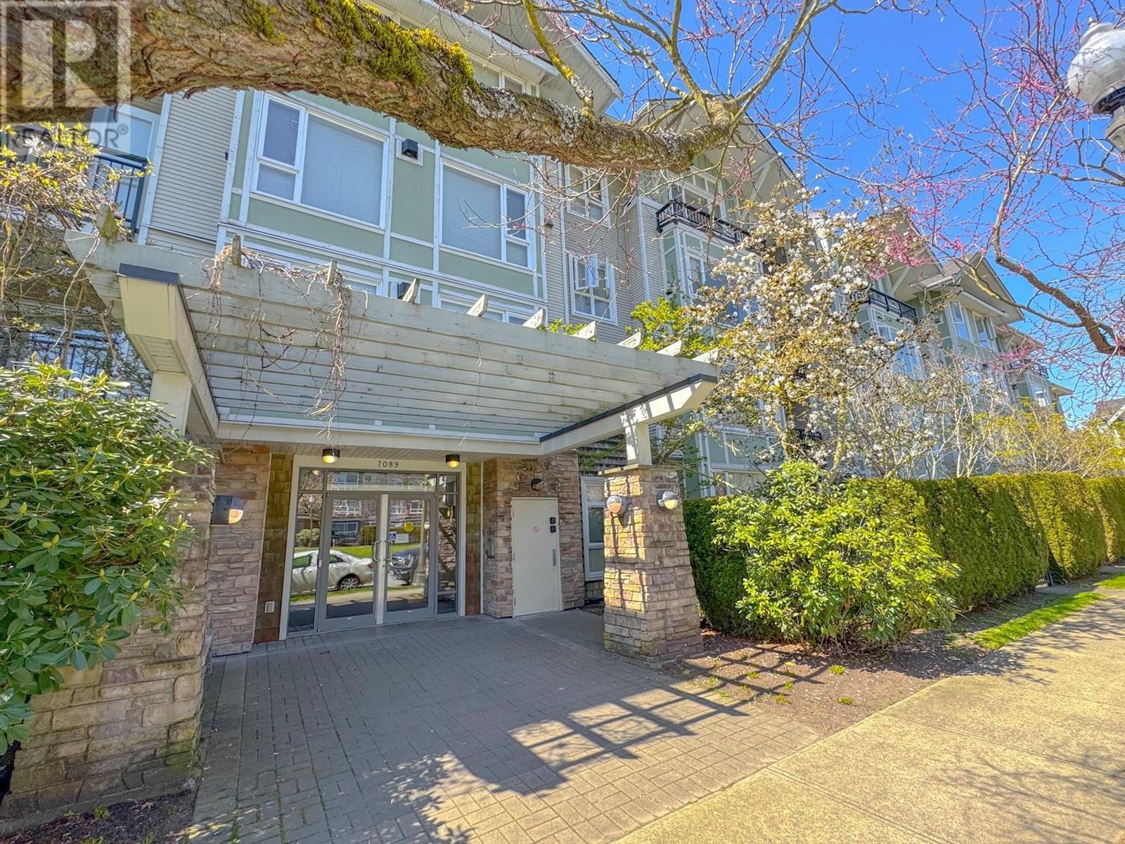 For sale: 104 7089 MONT ROYAL SQUARE, Vancouver, British Columbia ...