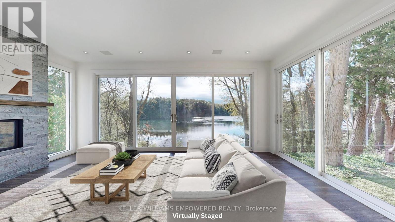 For sale: 8 MACLEOD ESTATE COURT, Richmond Hill (Jefferson), Ontario ...