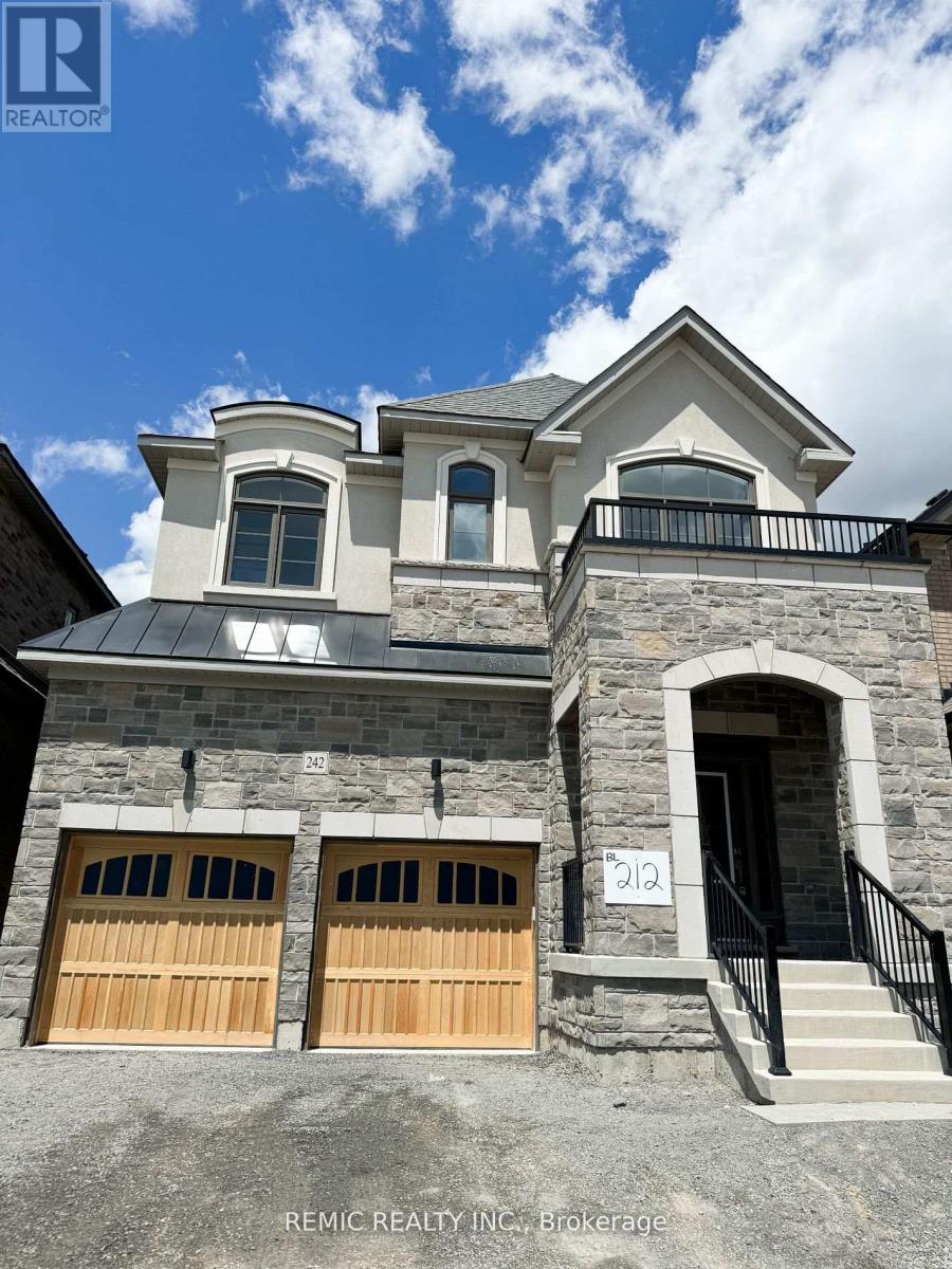 For rent: 242 FLOOD AVENUE, Clarington (Newcastle), Ontario L1B0C9 ...