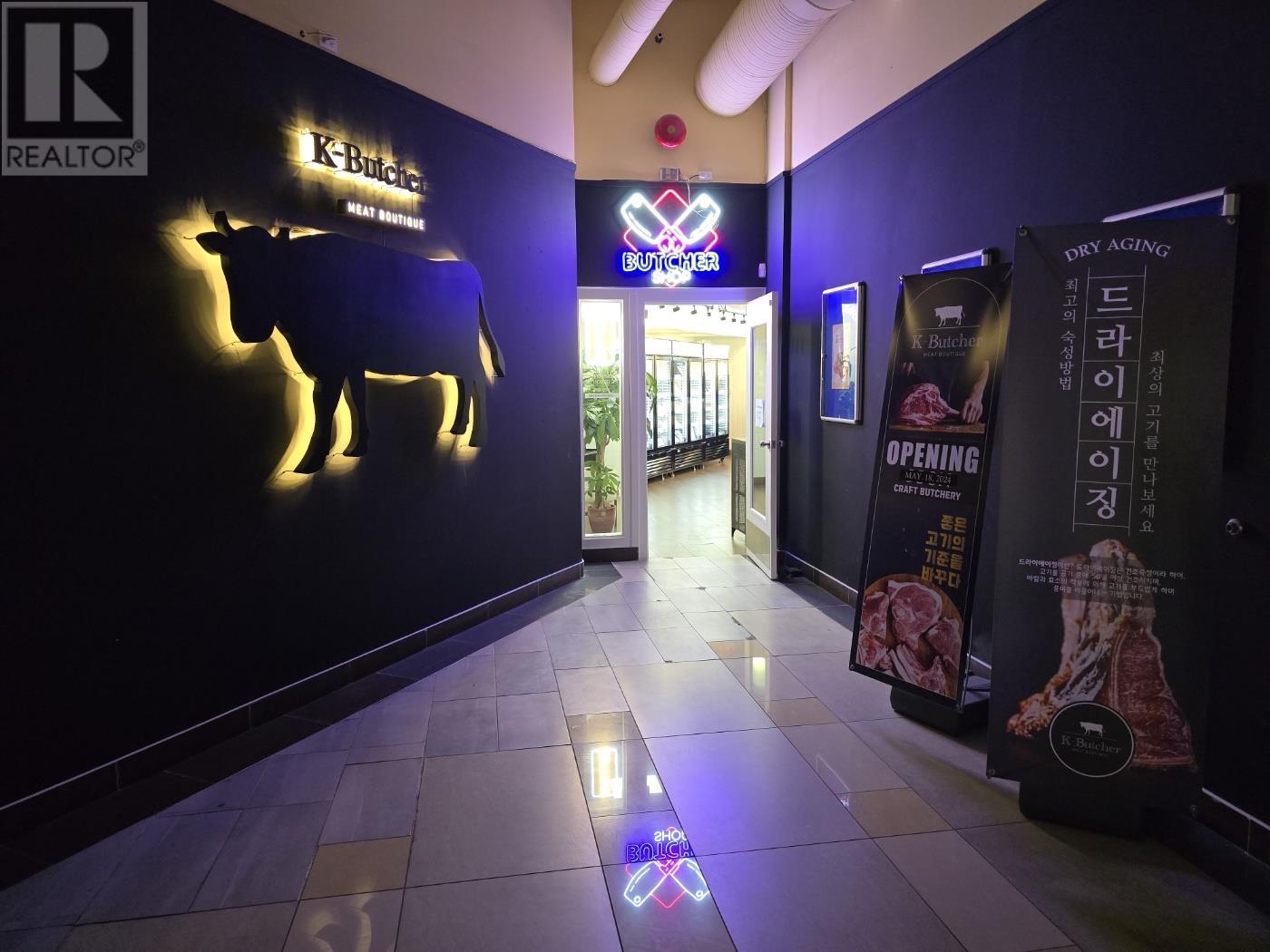 For sale: 111D 4501 NORTH ROAD, Burnaby, British Columbia V3N4M8 ...