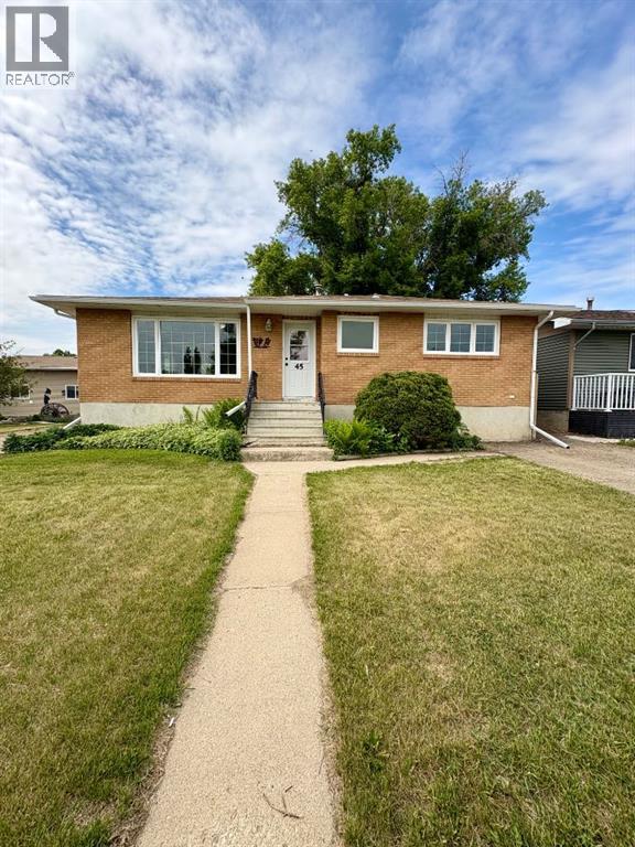 For sale: 45 3 Avenue, Tilley, Alberta T1R3K0 - A2228800 | REALTOR.ca