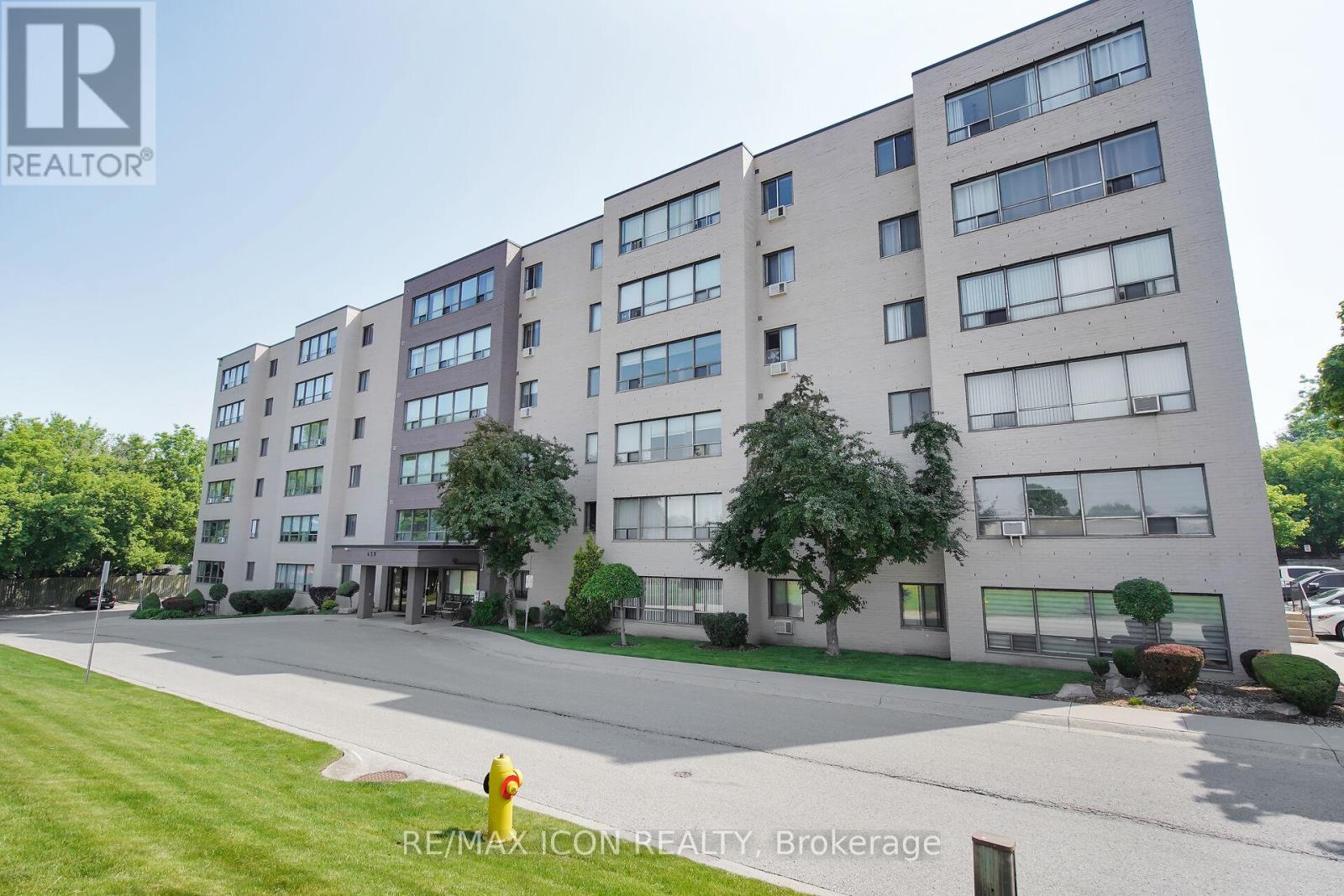 For sale: 408 - 650 CHEAPSIDE STREET, London East (East C), Ontario ...