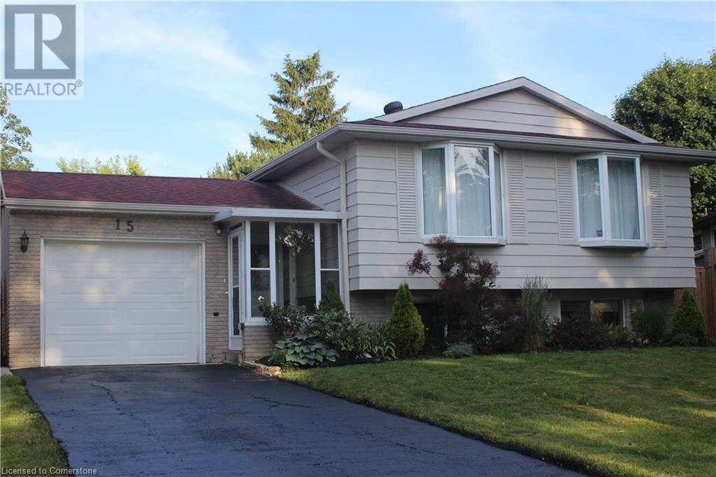 À vendre : 15 ELSA Court, Hamilton, Ontario L9C4R7 - 40740546 | REALTOR.ca