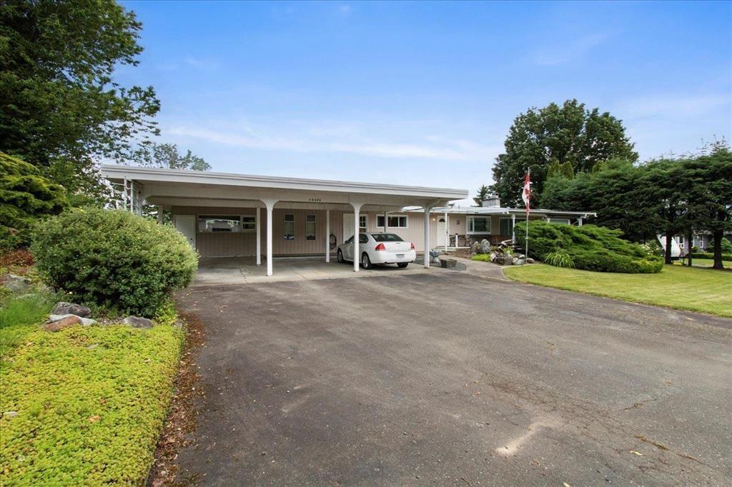 For sale: 46486 UPLANDS ROAD, Promontory, Sardis, British Columbia ...