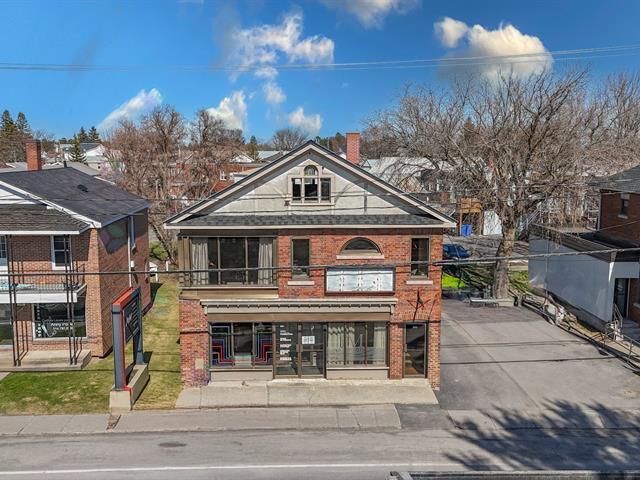 For rent: 350Z Rue St-Jacques, Napierville, Quebec J0J1L0 - 28051251 ...