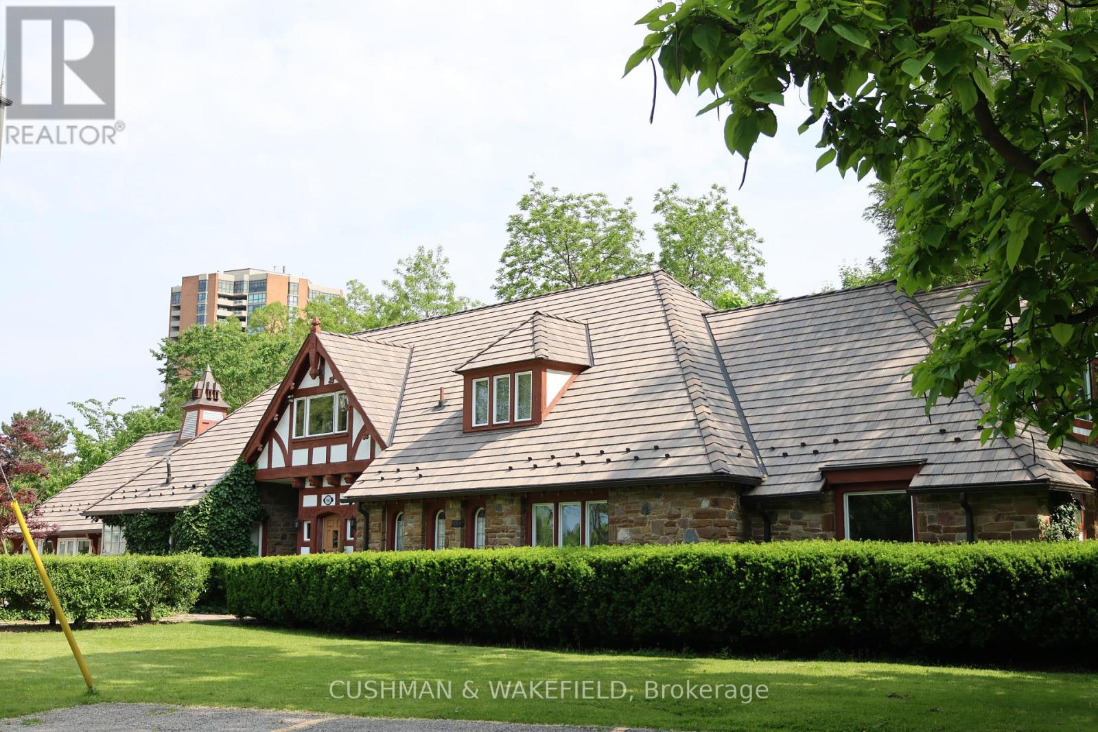 For sale: 1982 ISLINGTON AVENUE, Toronto (Kingsview Village-The Westway ...