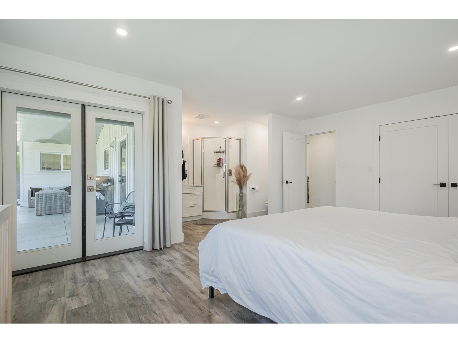 For sale: 1716 AGASSIZ AVENUE, Agassiz, Agassiz, British Columbia V0M1A3 - R2998181 | REALTOR.ca