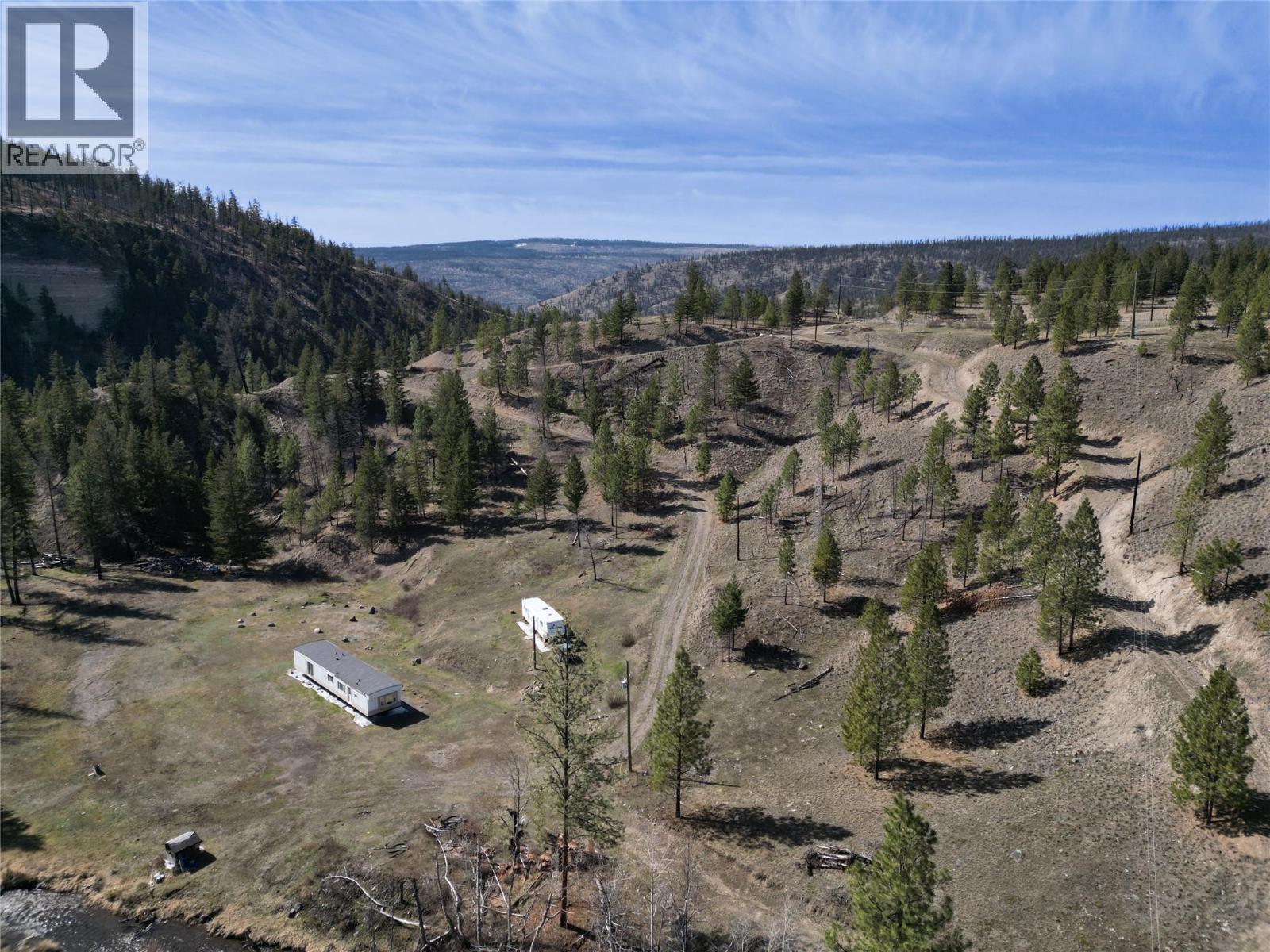 For sale: 1280/1284 RENSCH Road, Loon Lake, British Columbia V0K1H1 ...