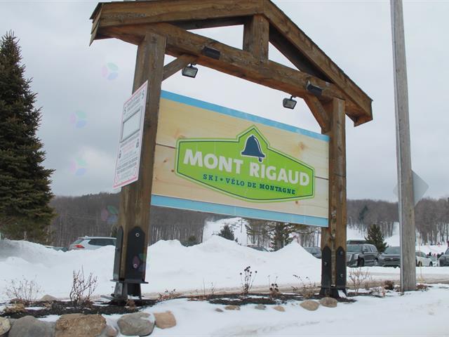 For sale: Ch. des Érables, Rigaud, Quebec J0P1P0 - 14079894 | REALTOR.ca