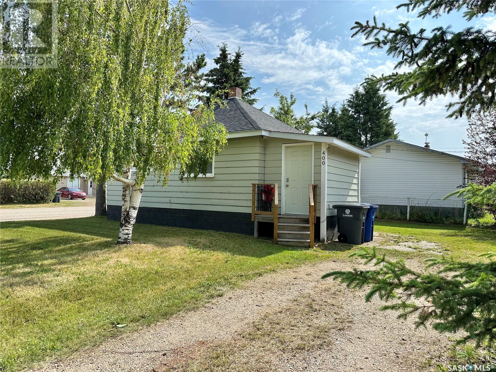 For sale: 400 First AVENUE E, Spiritwood, Saskatchewan S0J2M0 ...