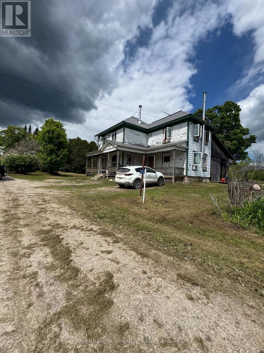 For sale: 1233 KINGSTON LINE, Lanark Highlands, Ontario K0H2B0 ...