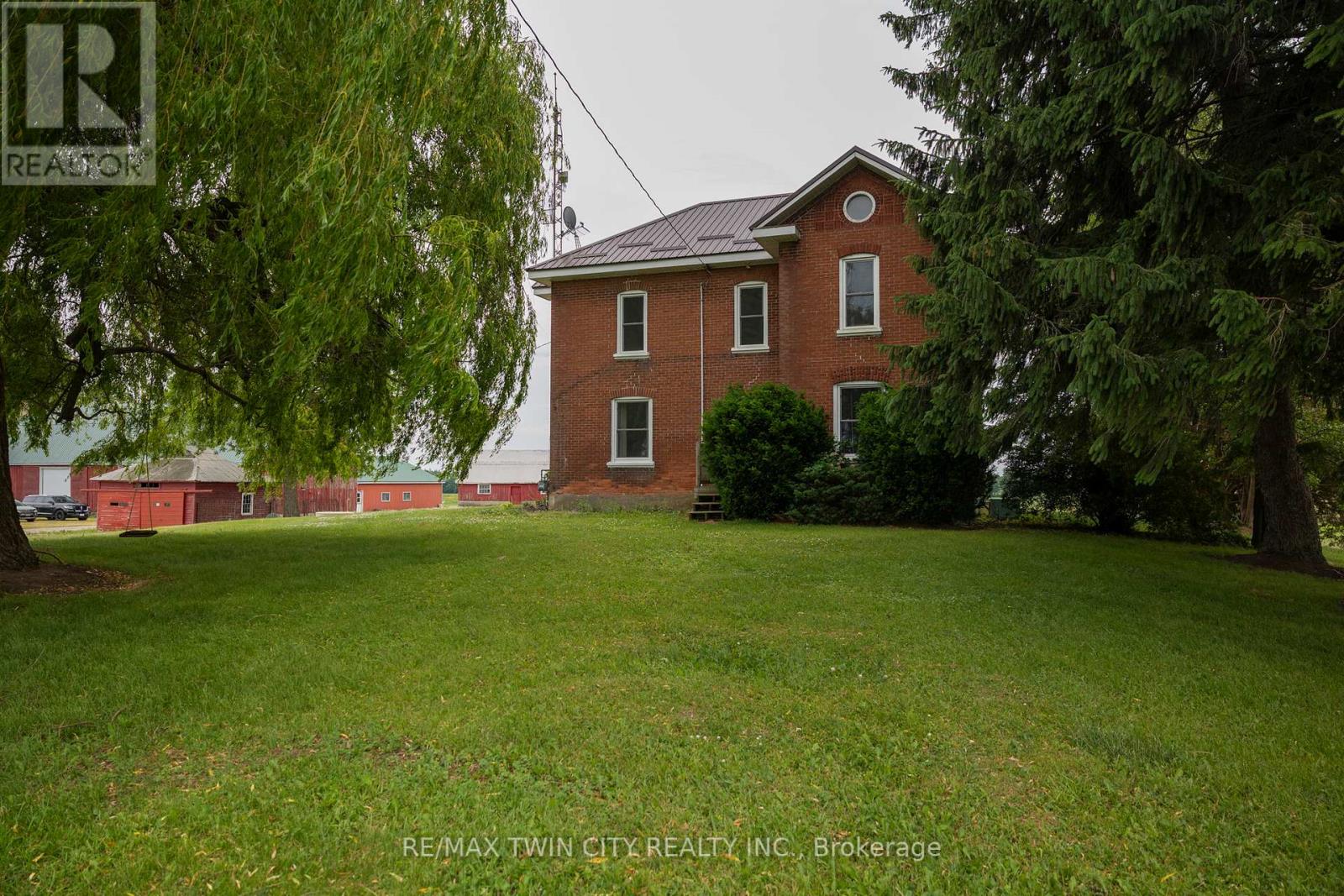 For sale: 1746 WINDHAM RD. 2, Norfolk, Ontario N0E1R0 - X12029216 ...