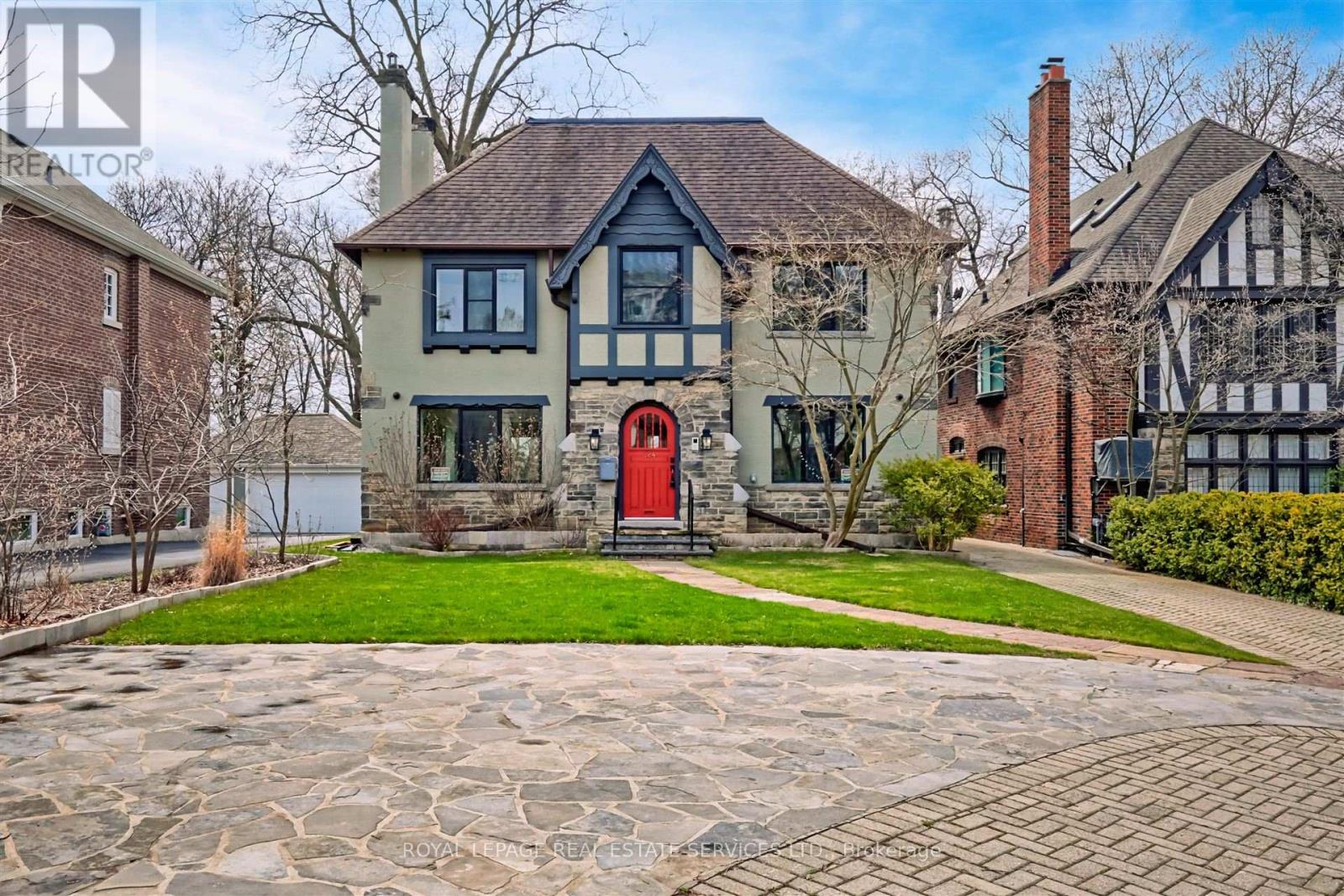 For sale: 324 RIVERSIDE DRIVE, Toronto (High Park-Swansea), Ontario ...