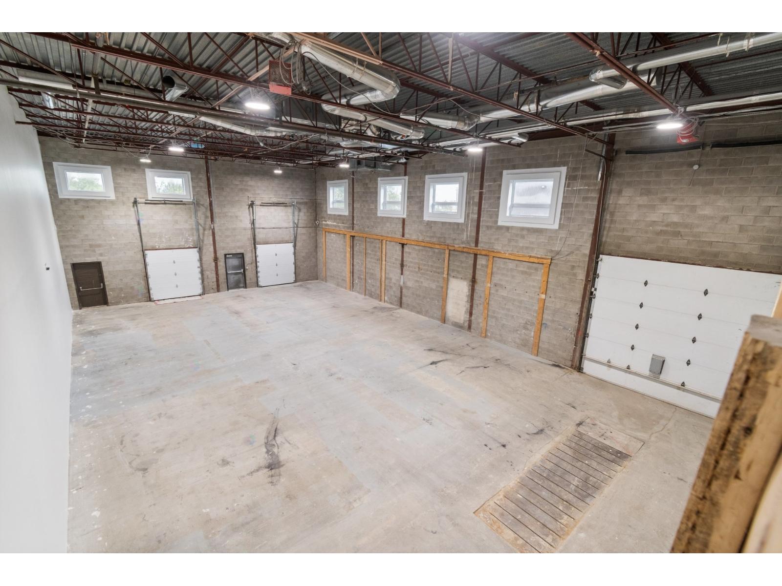 For lease: 2250 Rue Léon-Harmel, #200, Québec (Les Rivières), Quebec ...