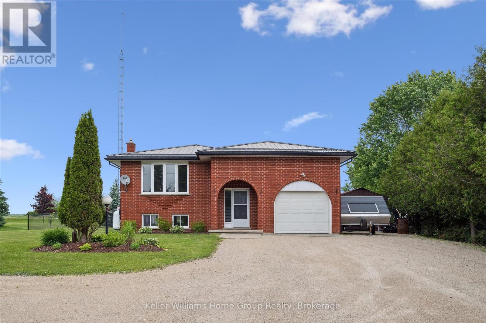 À louer : 9505 MAAS PARK DRIVE, Wellington North (Mount Forest ...