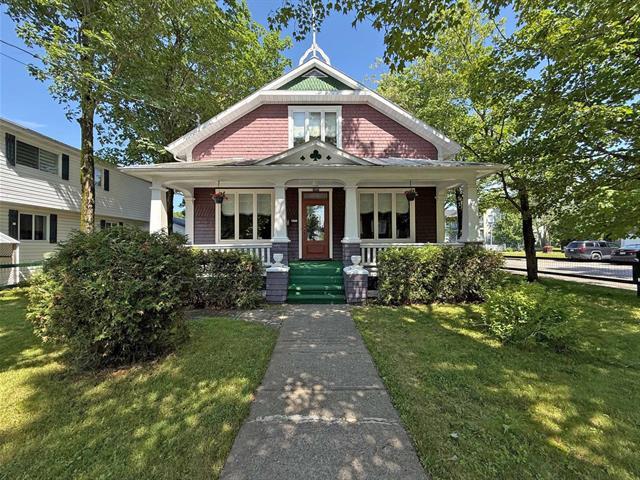 À vendre : 147 Rue Principale, Saint-Raphaël, Québec G0R4C0 - 22836484 ...