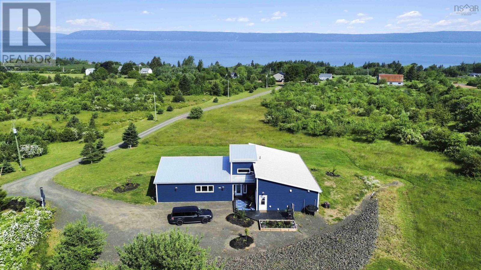 For sale: 59 Deep Brook Lane, Deep Brook, Nova Scotia B0S1J0 ...