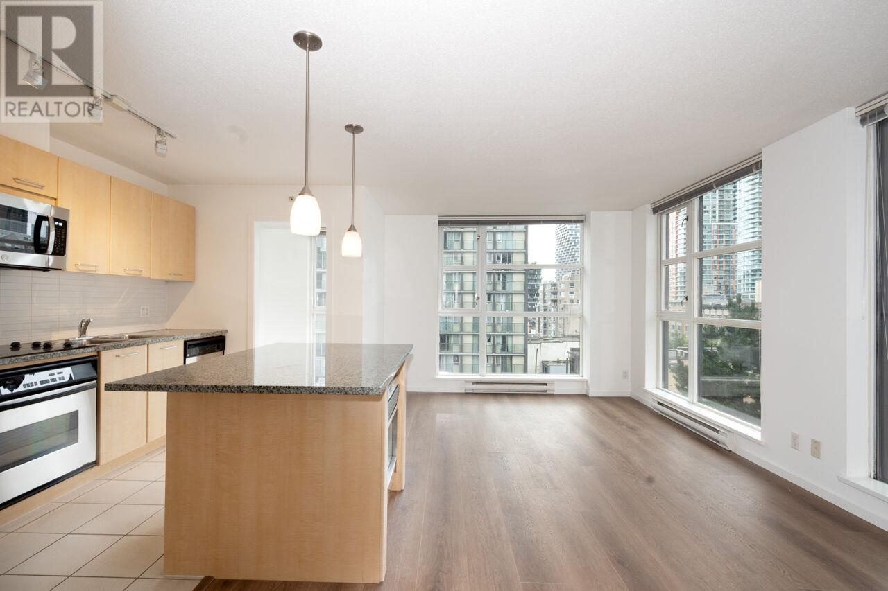For sale: 708 1199 SEYMOUR STREET, Vancouver, British Columbia V6B1K3 ...