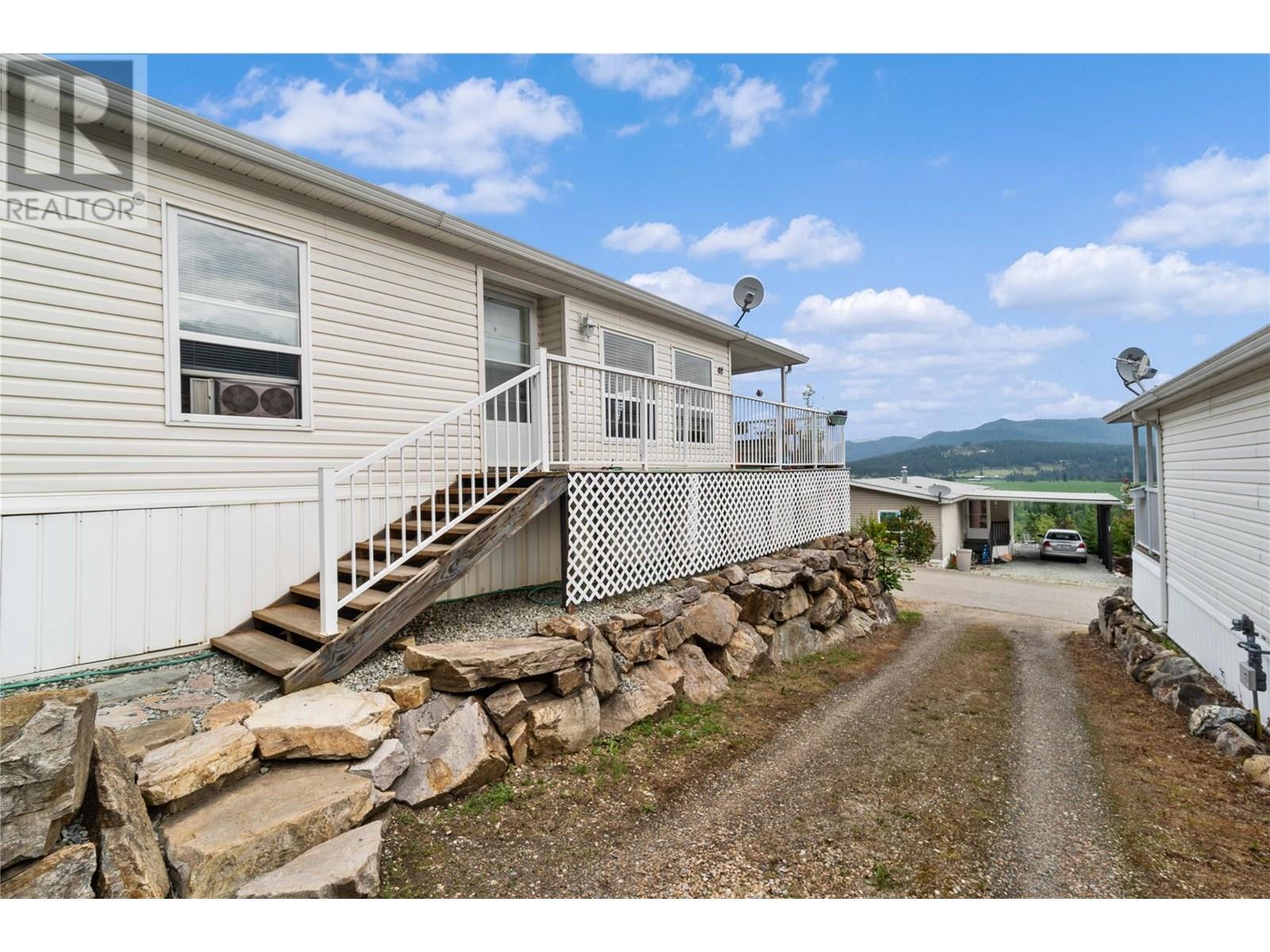 For sale: 1885 Tappen Notch Hill Road Unit# 48, Tappen, British ...