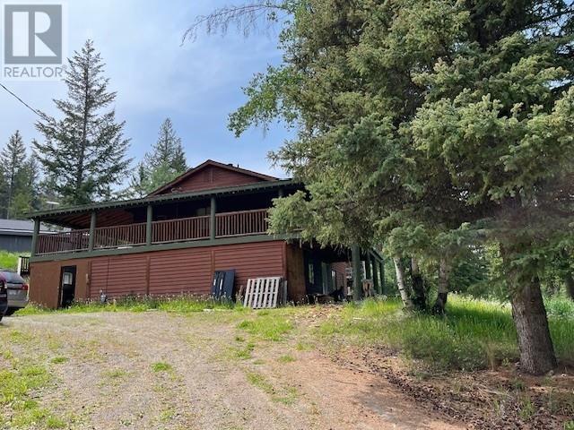 For sale: 6108 LONE BUTTE HORSE LAKE ROAD, Lone Butte, British Columbia ...