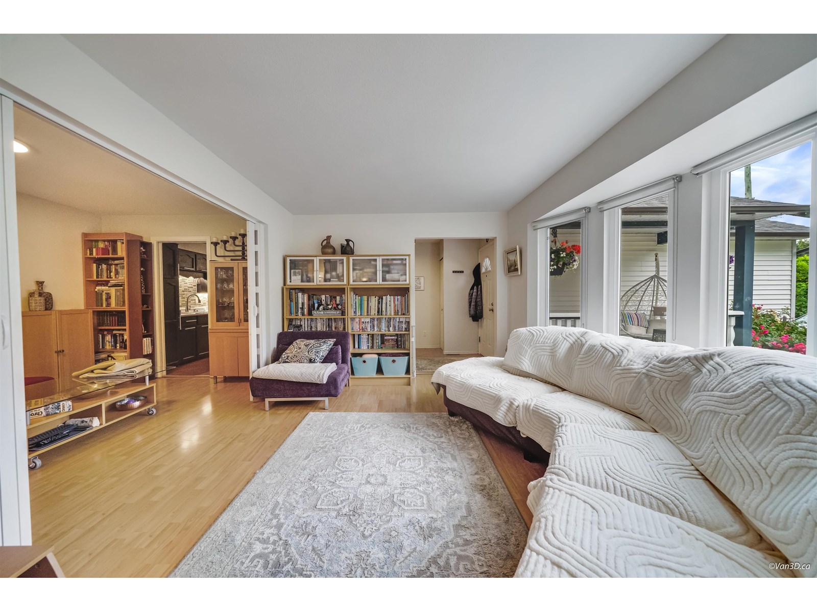 For sale: 1825 160 STREET, Surrey, British Columbia V4A4X5 - R3021458 ...