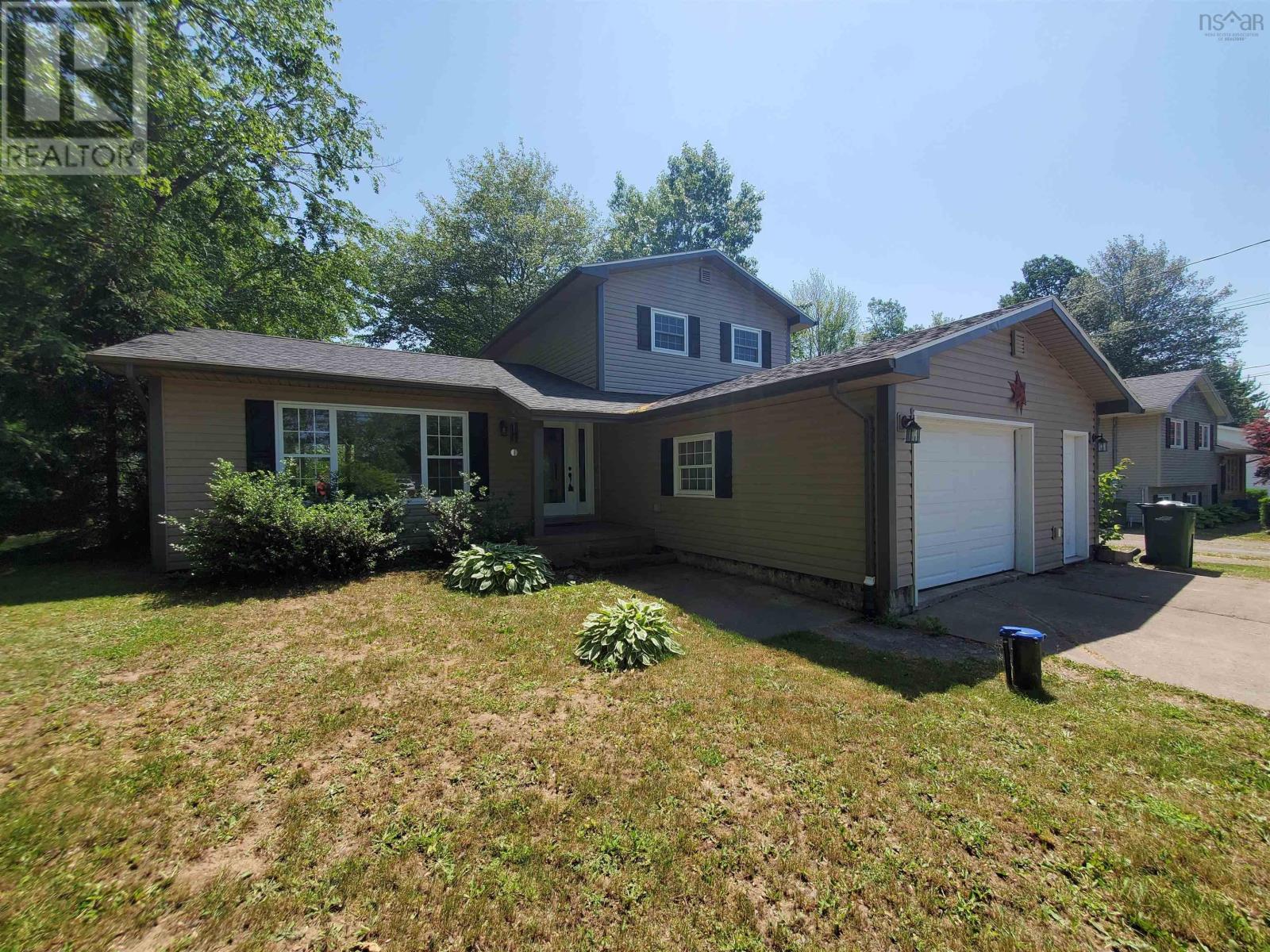 2778 Poplar Drive, Coldbrook, Nova Scotia B4N1A8 | REALTOR.ca