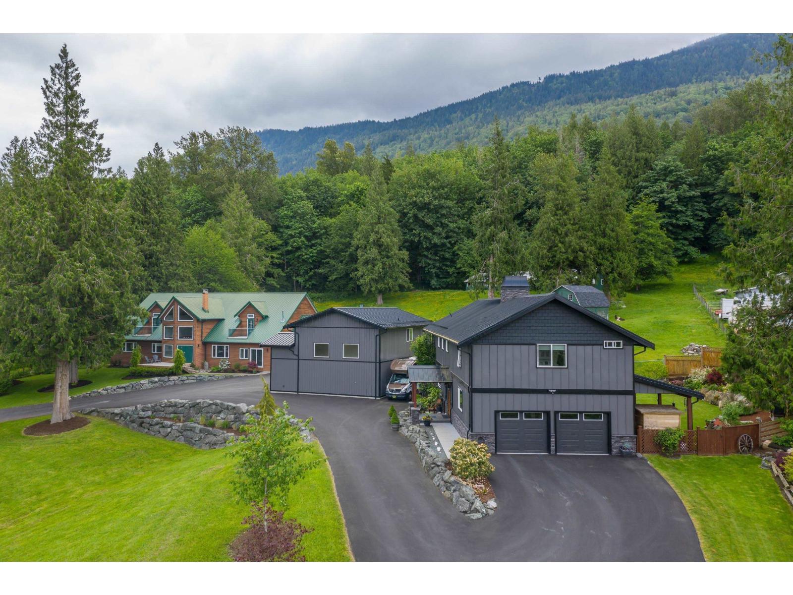 For sale: 42160 MAJUBA HILL ROAD, Majuba Hill, Yarrow, British Columbia ...