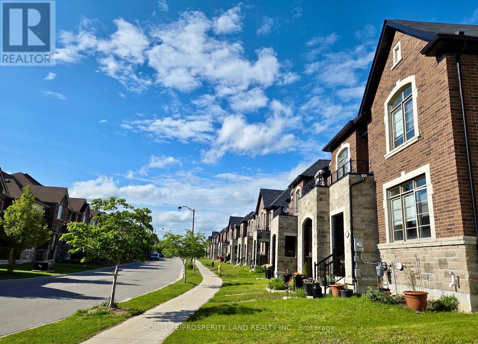 For sale: 15 WALTER PROCTOR ROAD, East Gwillimbury (Sharon), Ontario ...