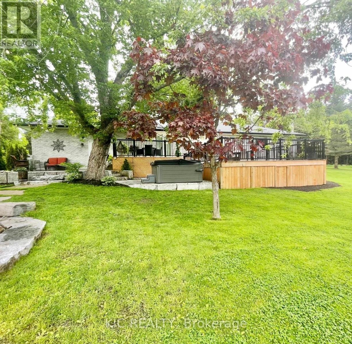 For sale: 556 FIFTH LINE RD DUM ROAD, Douro-Dummer, Ontario K0L3A0 ...