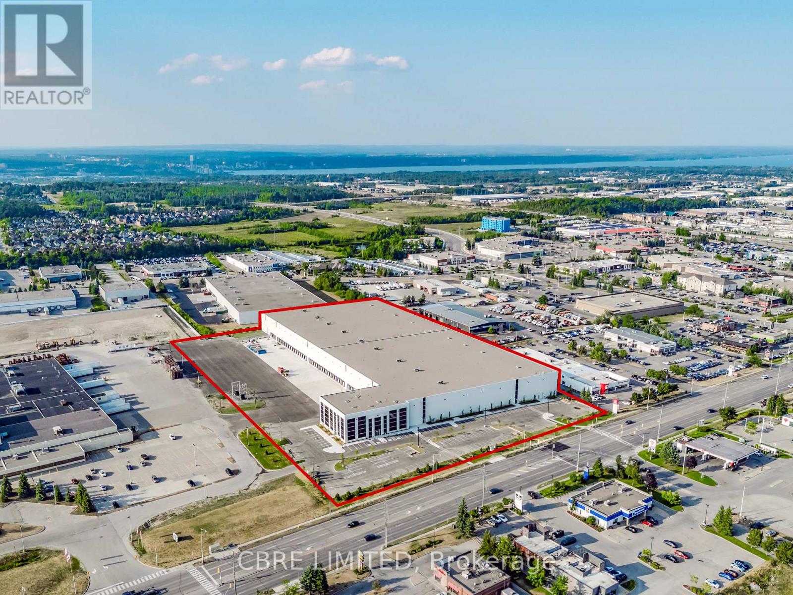 For lease: 90 MAPLEVIEW DRIVE W, Barrie (0 West), Ontario L4N9H6 ...