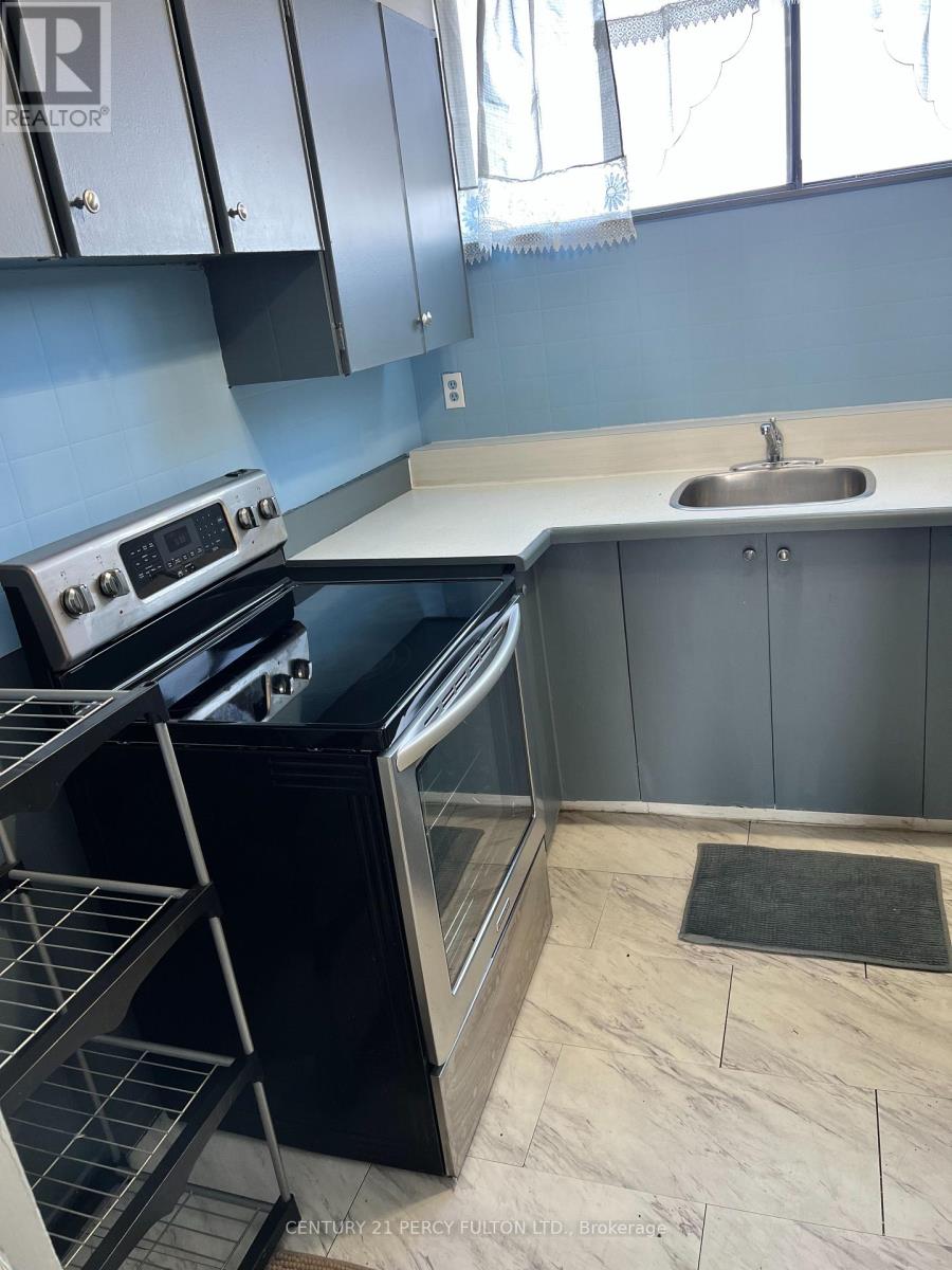 For sale: 828 - 4645 JANE STREET, Toronto (Black Creek), Ontario M3N2K9 ...