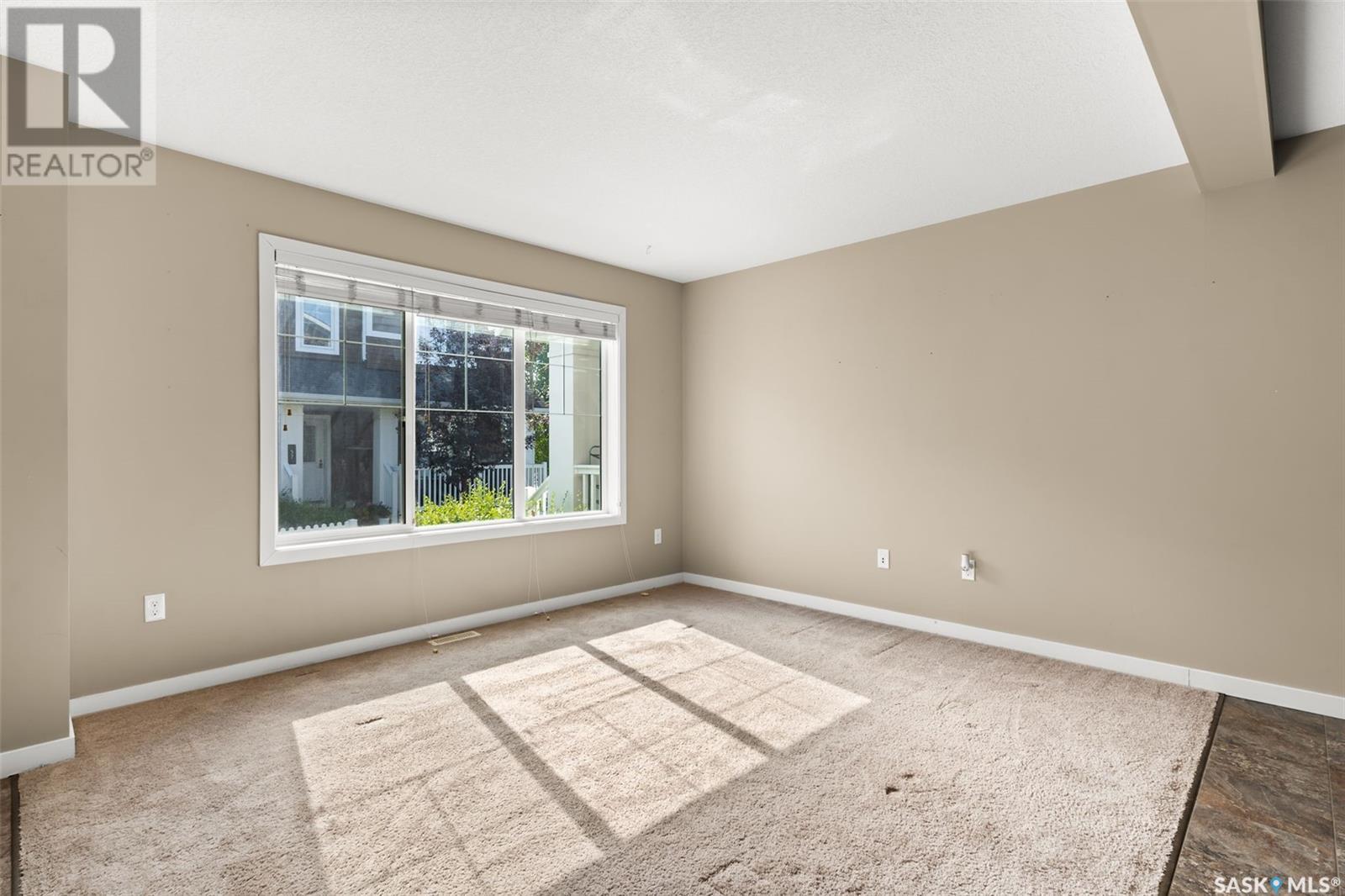 For sale: 47 5652 Gordon ROAD, Regina, Saskatchewan S4W0M1 - SK011568 ...