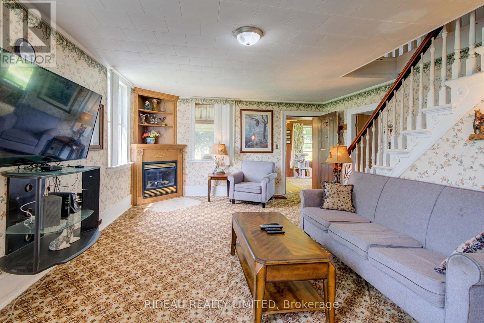 For sale: 2403 FORFAR ROAD, Rideau Lakes, Ontario K0G1V0 - X12266686 ...