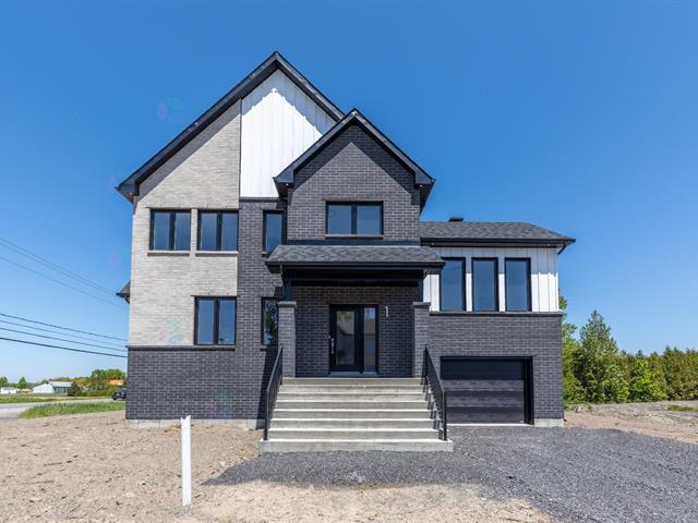 For sale: 1648 Rue Notre-Dame, #1, Saint-Sulpice, Quebec J5W3V5 ...