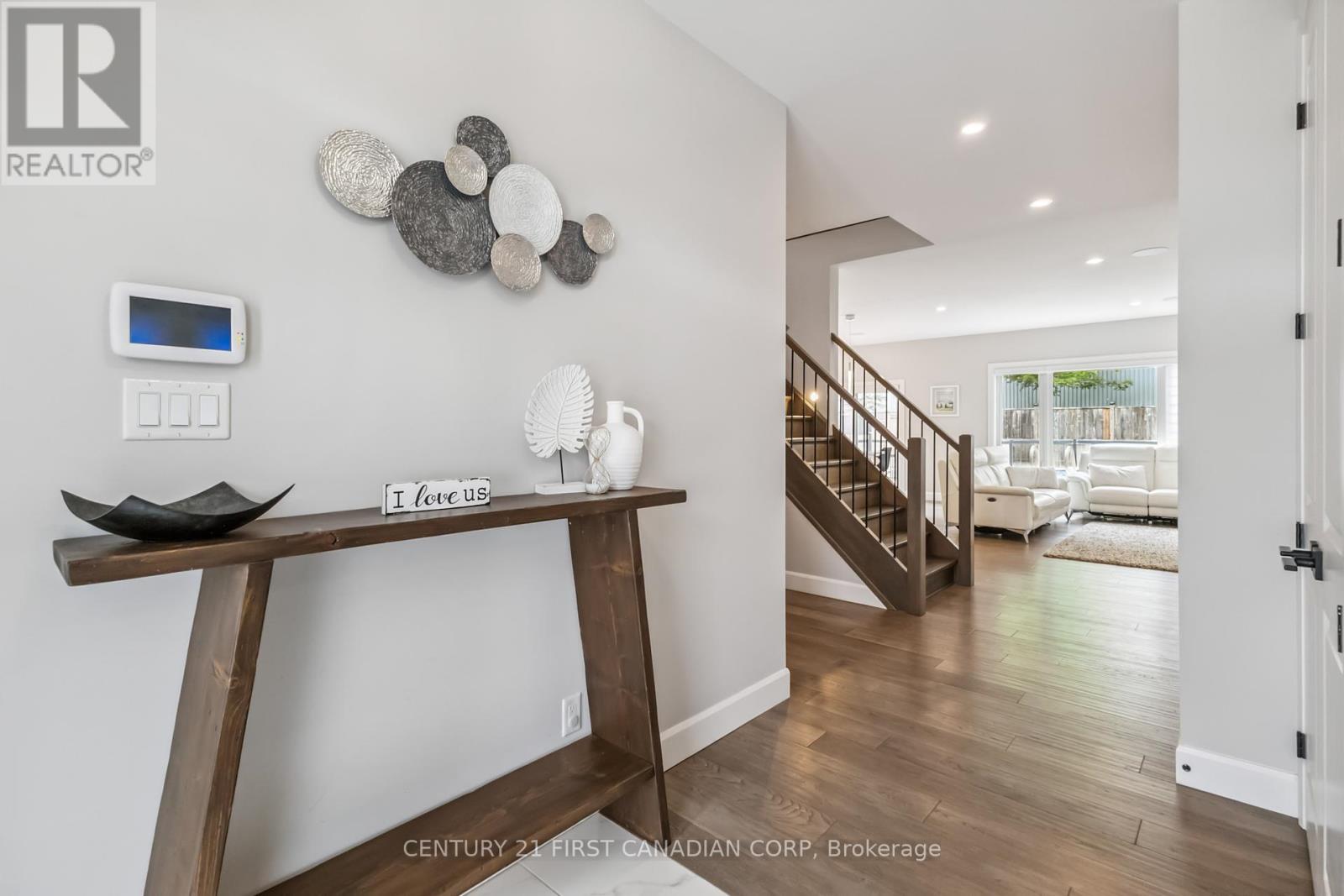 For sale: 3443 EMILY CARR LANE, London South (South W), Ontario N6G0L2 ...