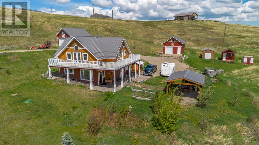 For sale: 42015 RR280, Hill Spring, Alberta T0K1W0 - A2223013 | REALTOR.ca