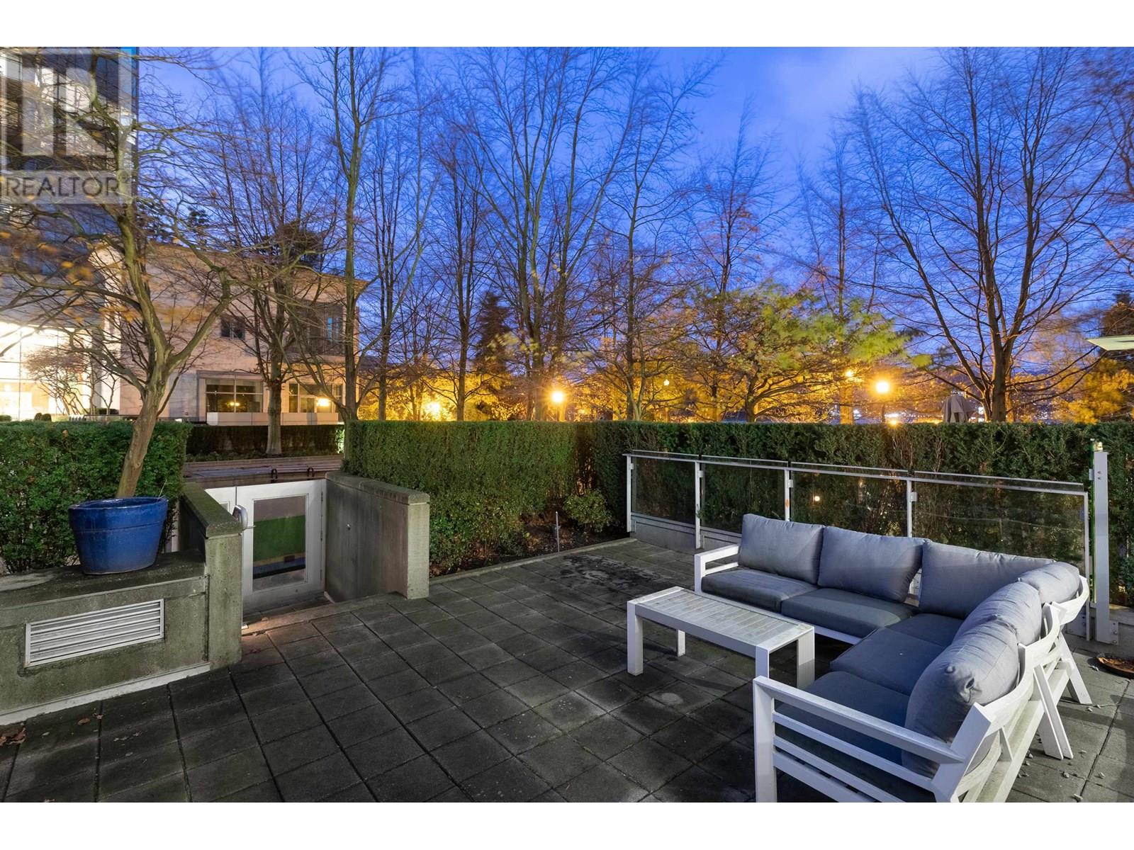 For sale: TH23 1281 W CORDOVA STREET, Vancouver, British Columbia ...